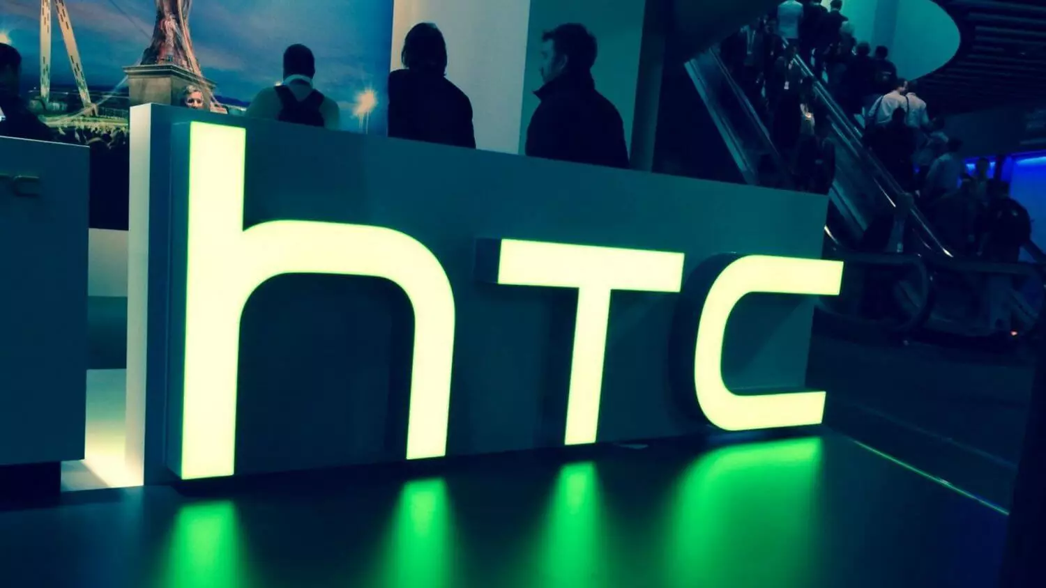 HTC ایک پریس ڪانفرنس میں دعوت نامہ بھیجتا ہے