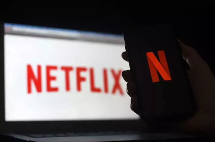 Netflix kommer offisielt til Russland. Hvor mye vil abonnementskostnadene 1863_1