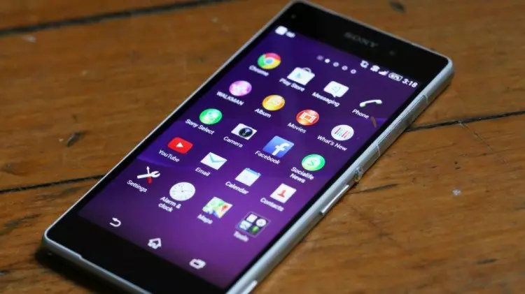 Sony Xperia Z2.