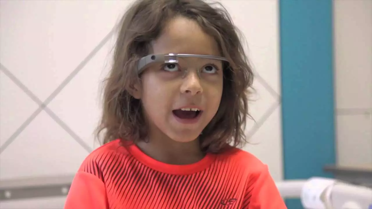 Google Glass good in good：子供の病院の動物園 19200_1