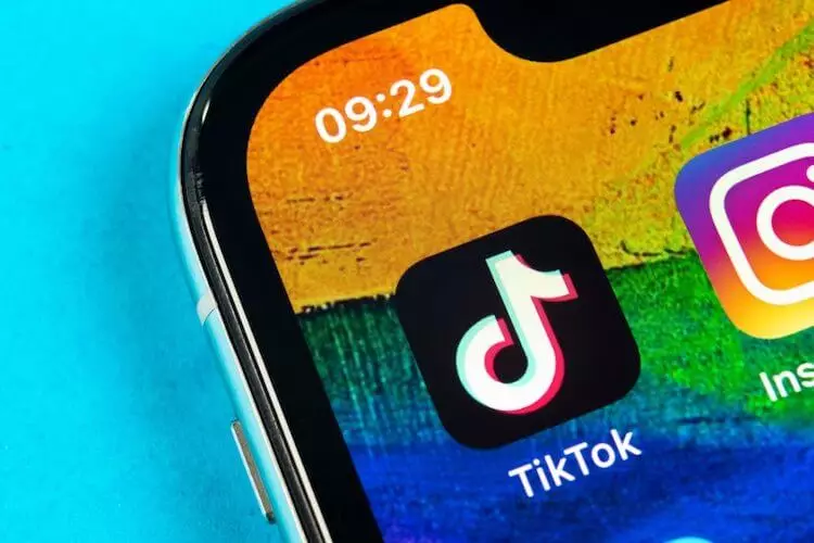 Δεδομένα 235 εκατομμύρια λογαριασμοί Instagram, το YouTube και το Tiktok ρέει στο δίκτυο. Τι να κάνω? 1928_2