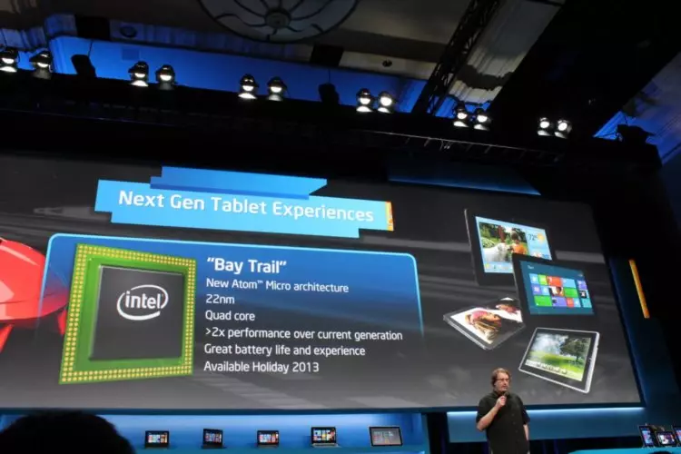 Intel anunciou un chip de 64 bits, equalizando Android e iOS en performance