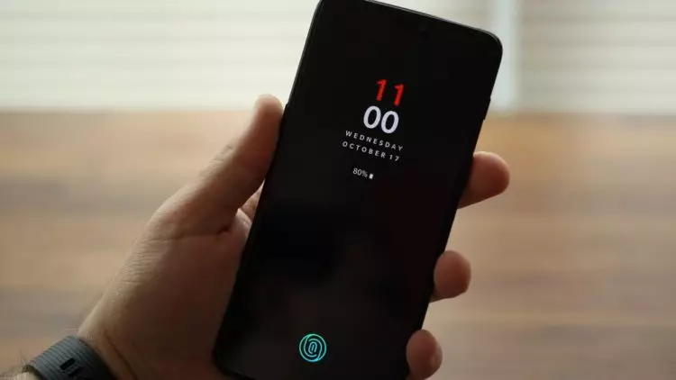 OnePlus parādīja OnePlus 6T uz pirmo oficiālo video 20276_1