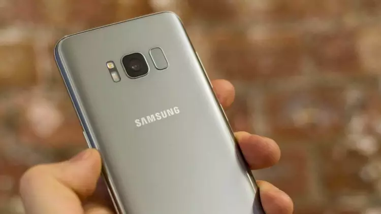 Не варто поспішати з покупкою Galaxy S8 20322_2