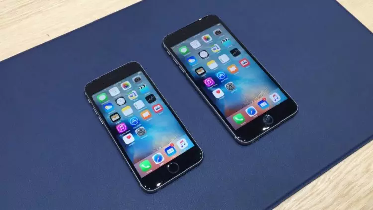 iPhone 6s vs. Galaksi S6: Yon kantite rezon an favè Samsung
