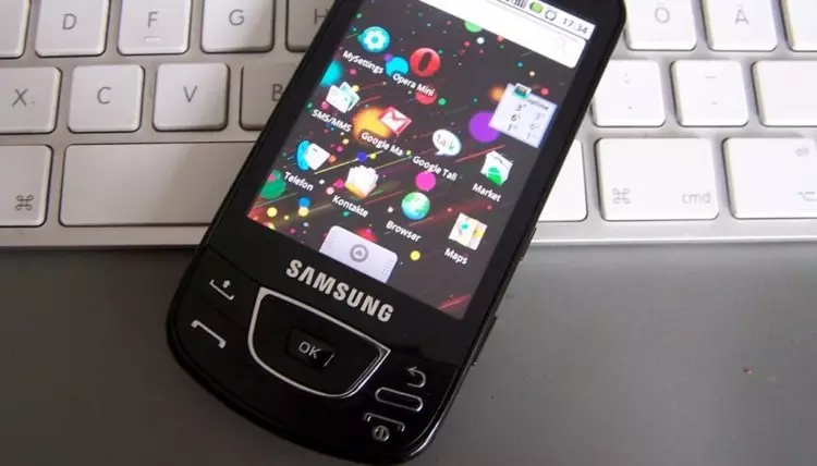 สมาร์ทโฟน Android เครื่องแรก Samsung