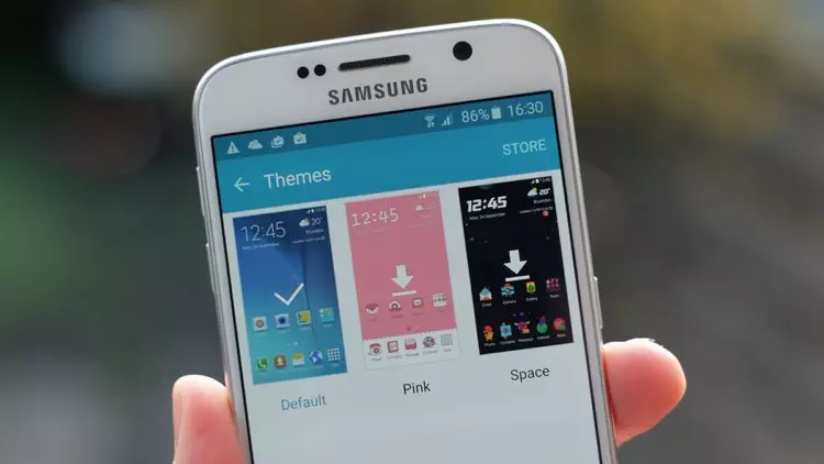 I-Samsung Galaxy S6.