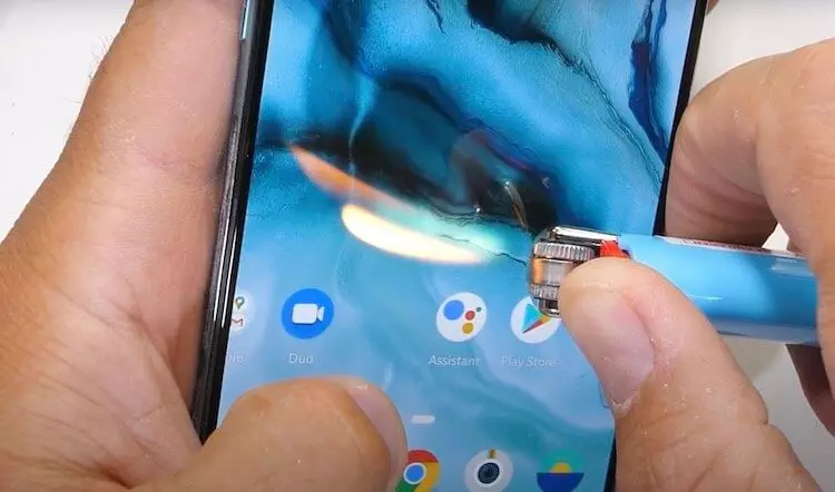 Il primo Drop-Test OnePlus Nord ha mostrato facile romperlo e graffiare 2045_6