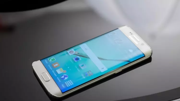 Galaxy S6 ברעג.