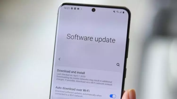 Cómo extender el soporte de Android, o cuántos en realidad se puede actualizar su teléfono inteligente 2227_1