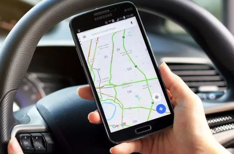 Proč není možné použít navigátor v smartphonu