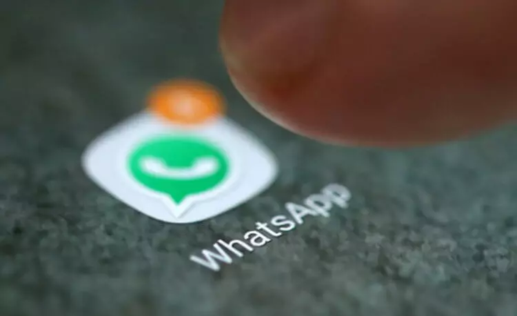 WhatsApp por Android malŝarĝas la baterion. Kion fari 3502_1