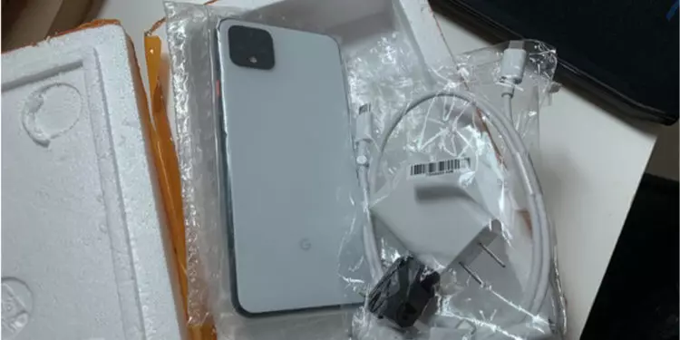 Prototipes Google Pixel 4 verskyn op die ope mark 3787_3