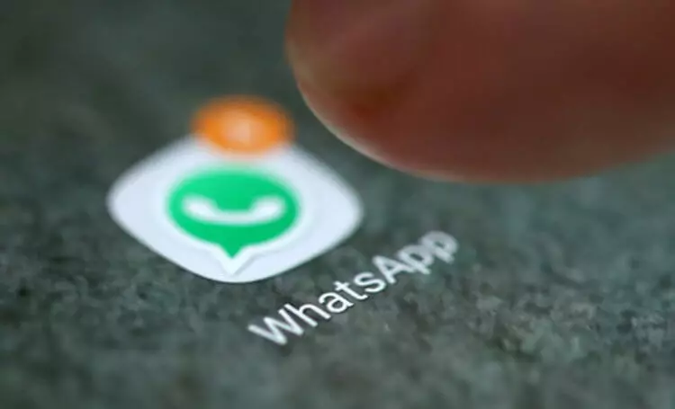 Kedu ka whatsapp dee italic, na-agbasi obi ma gafere n'okwu ndị 3911_1