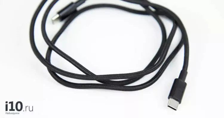 Que cable para escoller cargar o seu teléfono intelixente? 4073_4