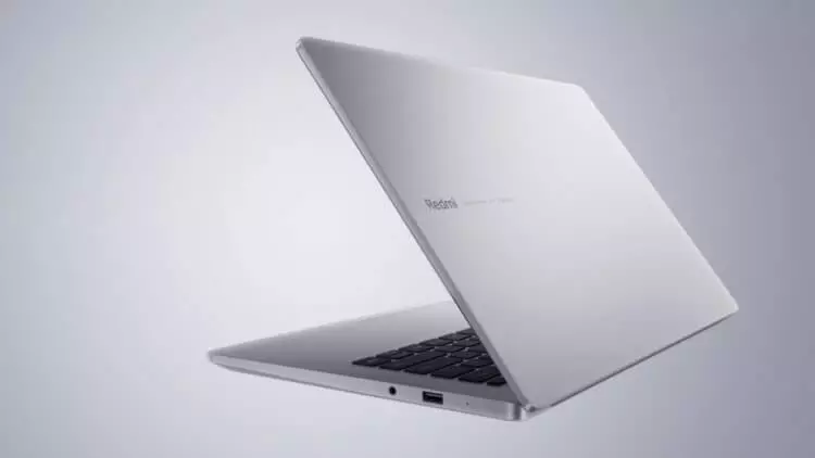 Što je bolje - Xiaomi RedMibook 14 ili MacBook Pro? 4192_4