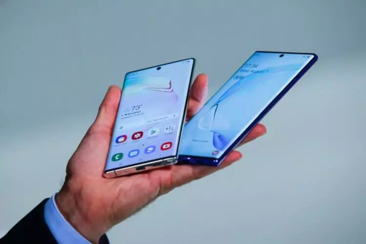 Къде да изтеглите красиви тапети Galaxy Note 10 4213_1