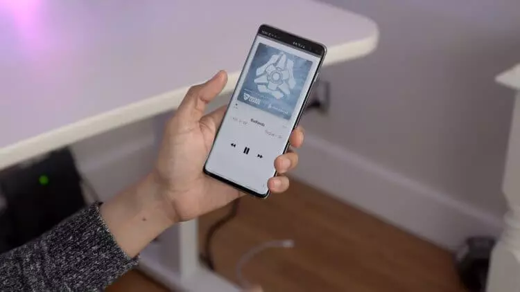 Apa sing katon ing tema wengi ing musik Apple kanggo Android 4227_1