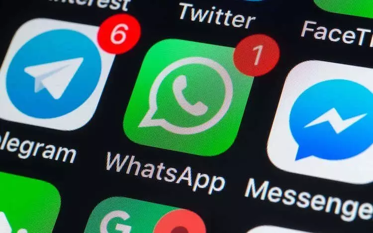 Androidi haavatavus võimaldab teil sõnumeid asendada WhatsApp ja telegrammi 4386_1