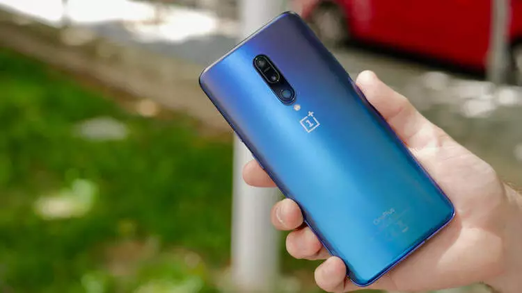 Xiaomi püüab tappa lipulaevade, alustades Oneplus 7 Pro 4743_4