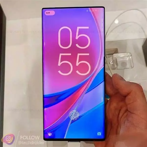 Xiaomi Mi Mix 4 will receive a subeter chamber. When to expect? 479_2