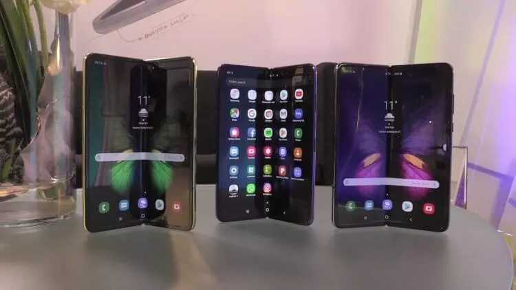 سامسونگ به دلیل مشکلات صفحه نمایش، انتشار Galaxy Fold را لغو کرد 5059_1