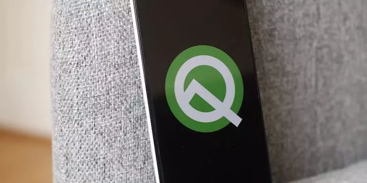 Android Android Q मधील वापरकर्त्यांच्या संरक्षणावर कार्यरत कार्य केले. काय बदलले आहे 5377_1