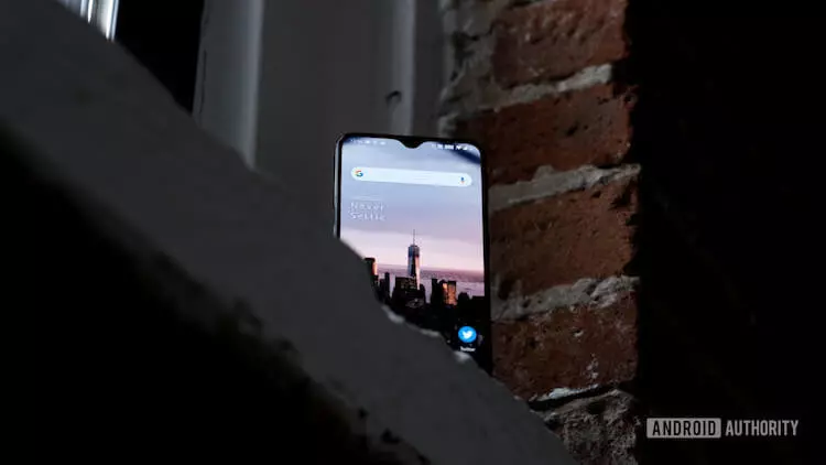 Tudo o que é conhecido sobre o OnePlus 7 agora 5389_2