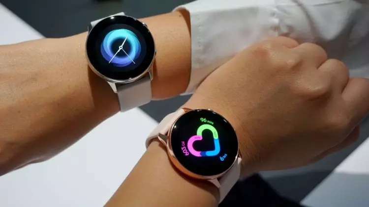 Galaxy Watch Active - новы гадзіннік ад Samsung з функцыяй вымярэння крывянага ціску 5502_1