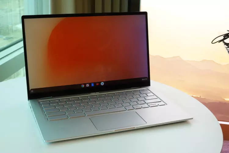 CES 2019: Chrome OS లో టాప్ ల్యాప్టాప్లు