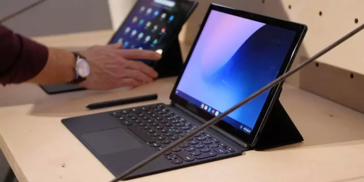 When did it happen? CHROME OS tablets ousted Android solutions 6017_1