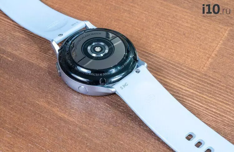 Galaxy Watch.