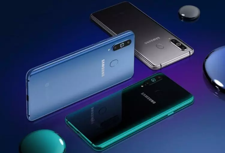 Samsung introduciu oficialmente Galaxy A8S cun buraco para a cámara na pantalla 6281_1