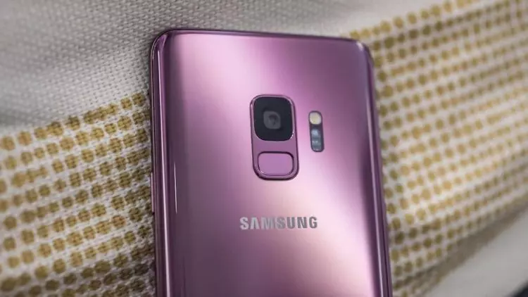 Mis on Samsung Galaxy S10? Eksklusiivse andmeside siseringi 6389_1