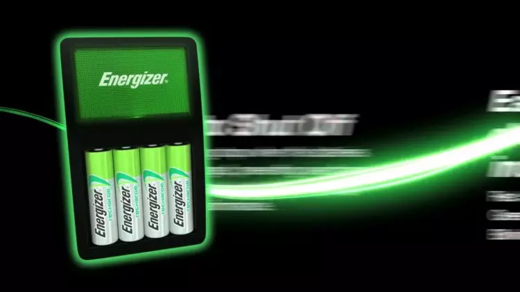 Energizer a cikin sabon wayoyin wayoyin komai 6443_1