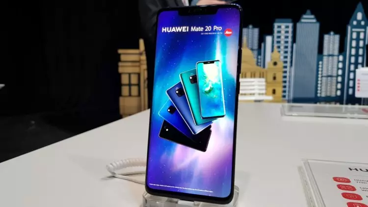 News Android # 186: OnePlus 7 ati awọn ewu ni Google Play 6496_2