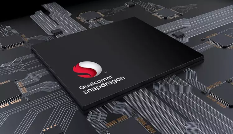 Kedu ihe kpatara igwe eji agbachi ekwentị ga-azụta smartphones na Snapdragon 675? 6576_1