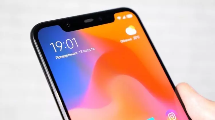 Xiaomi насби версияи глобалии MIUI ба версияҳои Чин Смартфонҳо манъ кардааст 7043_1