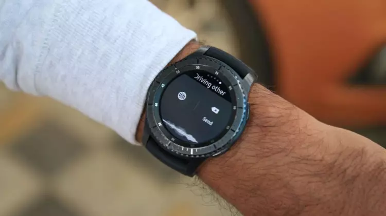 Az intelligens Google Watch meg kell várnia. A cég nem áll készen a Pixel Watch felszabadítására 7297_1