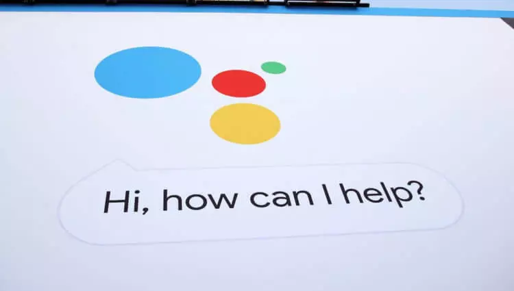 在Android上的Chrome，一个内置的Google Assistant