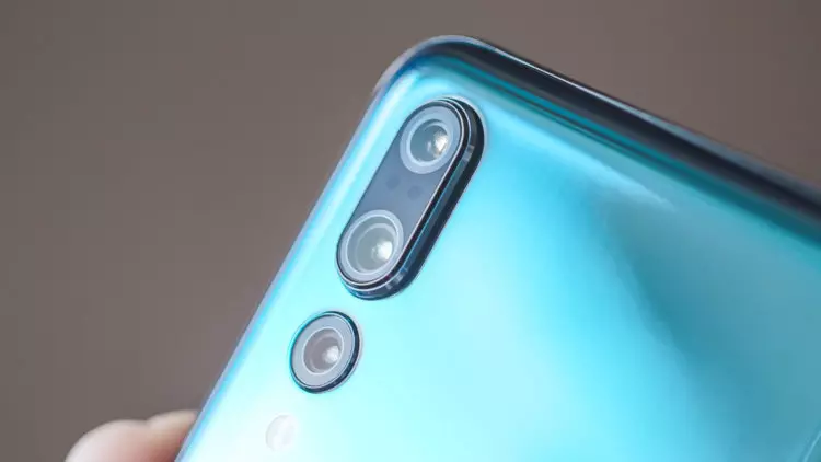 La razón principal por la que vale la pena esperar a Huawei Mate 20 7310_2