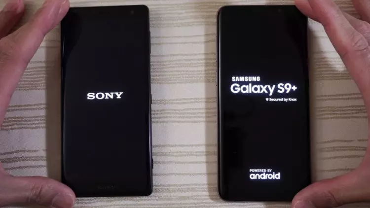 Samsung og Sony Mobile Divisions Inntekter er sterkt redusert 7324_1