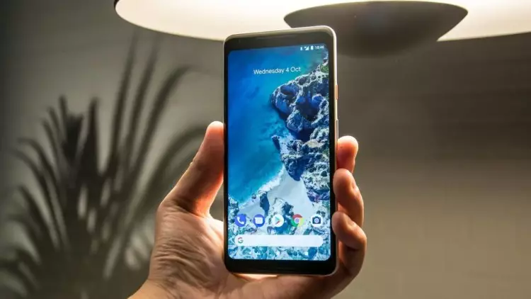 Google- ը գիտի Pixel XL- ի խնդրի մասին եւ խոստանում է շտկել կոտրված արագ լիցքավորումը 7333_2