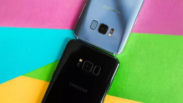 Samsung ha confermato Android Oreo rilasciare per 8 smartphone 7421_1