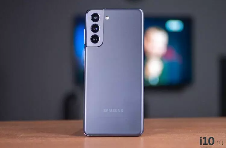 Samsung ကမင်းနဲ့အတူကောင်းတဲ့ကင်မရာတွေမလိုအပ်ဘူးဆိုတာယုံကြည်ပါတယ်