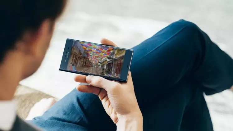 Android အသုံးပြုသူတိုင်းသည် Sony ကိုကျေးဇူးတင်ရှိပါသည်။ ကုမ္ပဏီဗားရှင်း 7825_1