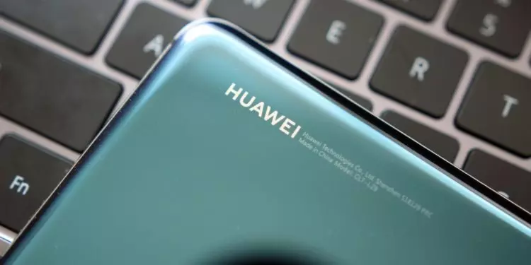 Huawei განახლდა Android Oreo ორჯერ, როგორც ბევრი სმარტფონების, ვიდრე კონკურენტები 7892_1