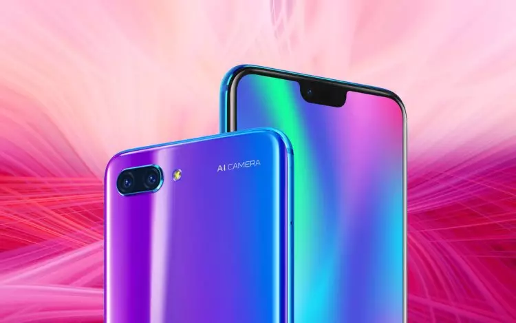 A Huawei június 6-án a 