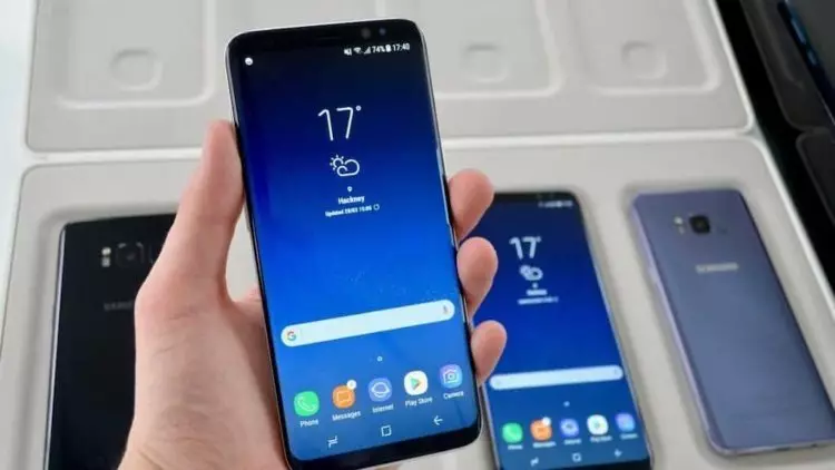 Samsung je službeno dopustio da ne ažurira pametne telefone više od dvije godine 8089_1