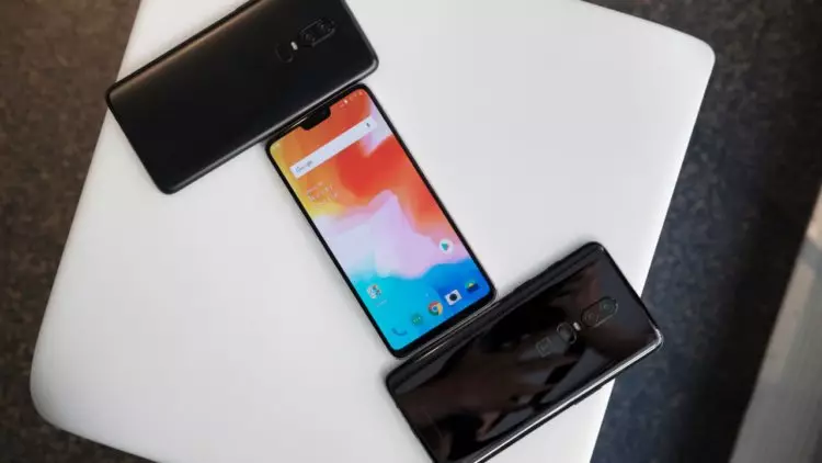 Представлений OnePlus 6: виріз в дисплеї, приваблива ціна 8159_5